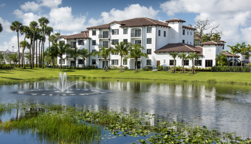 AZOLA WEST PALM BEACH – ZOM LIVING