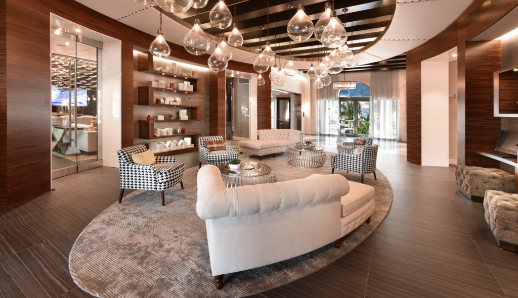 LUZANO – ZOM LIVING